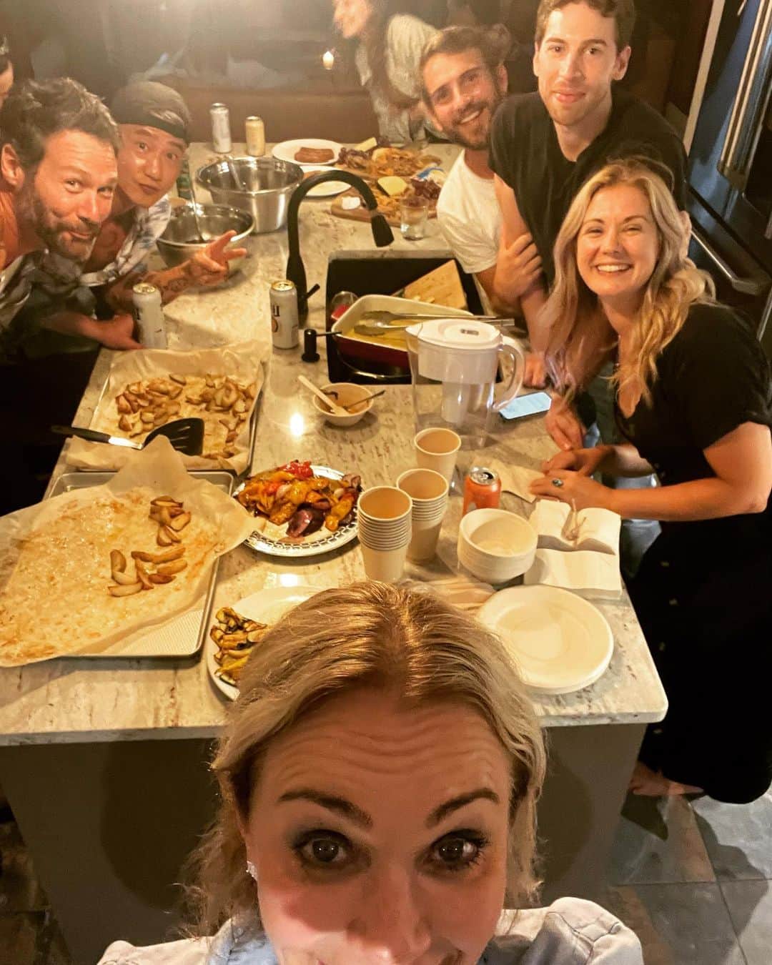 ローレン・ホリーさんのインスタグラム写真 - (ローレン・ホリーInstagram)「Yay! It’s finally summertime ...