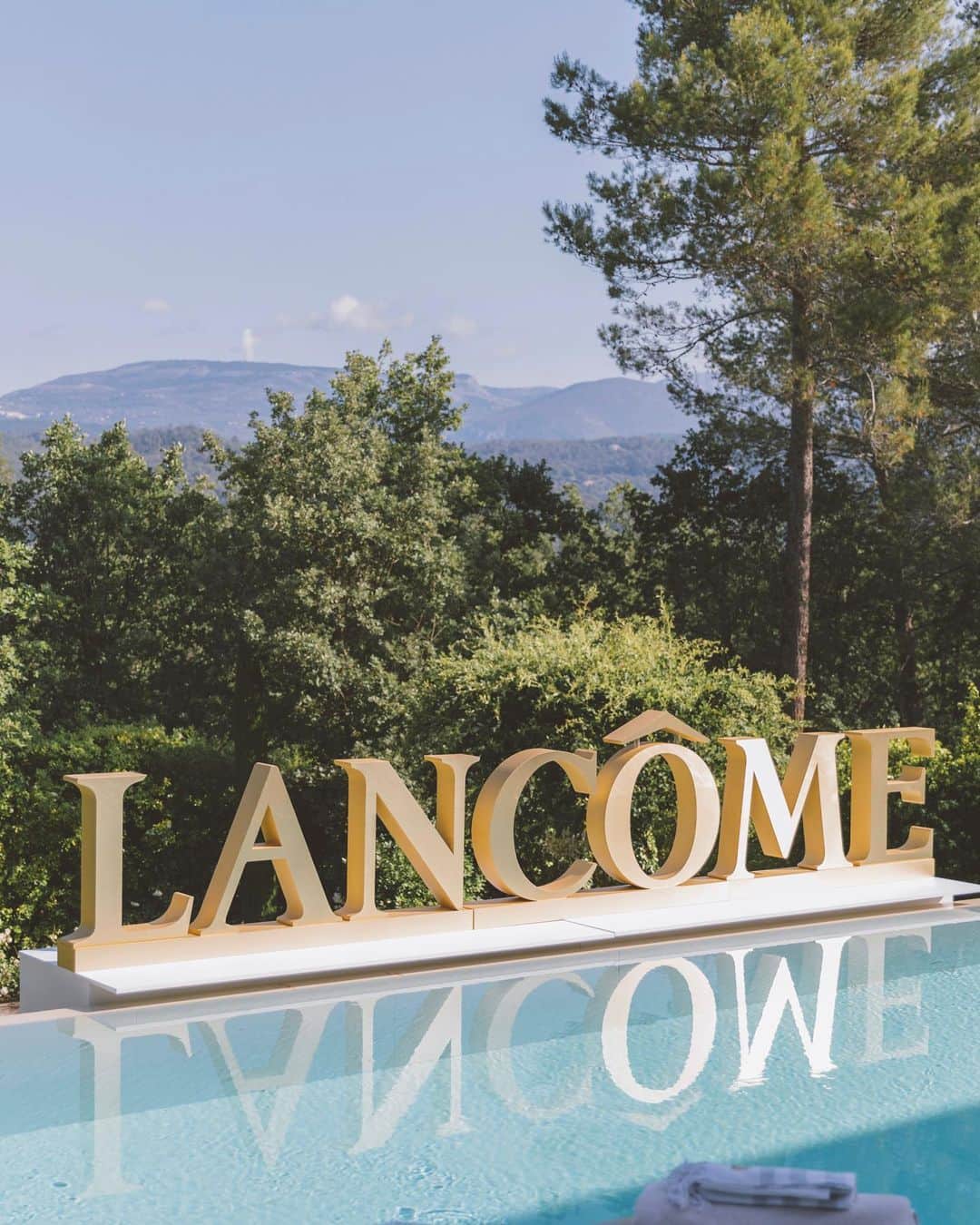 Lancôme Officialさんのインスタグラム写真 - (Lancôme OfficialInstagram)「At our ...
