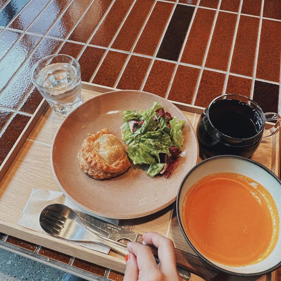 MAIKO さんのインスタグラム写真 - (MAIKO Instagram)「東京で朝活した日☕️ コーヒー大好き @hao_okinawa ...