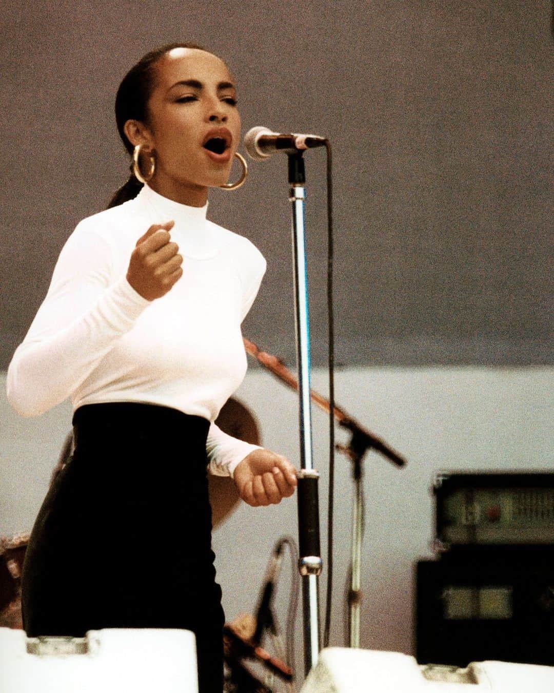 Vogue Italiaさんのインスタグラム写真 - (Vogue ItaliaInstagram)「Minimalista ed ...