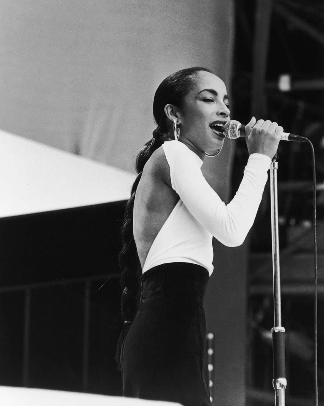 Vogue Italiaさんのインスタグラム写真 - (Vogue ItaliaInstagram)「Minimalista ed ...