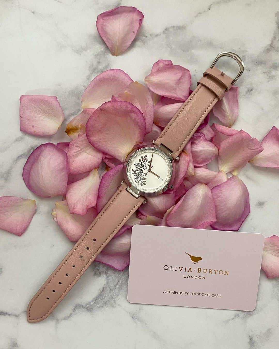 sachi♡さんのインスタグラム写真 - (sachi♡Instagram)「♡ こんばんは🌙 ピンクでコーディネート🌸 『オリビア・バートン ...