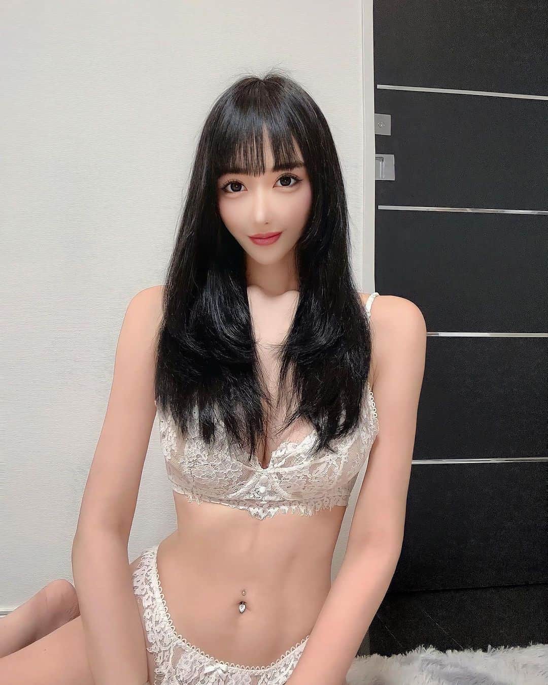 SEIRAさんのインスタグラム写真 - (SEIRAInstagram)「@veimia_japan のとっても素敵な👙💓 締め付けが嫌いな私にはノンワイヤーだしとても付け心地が抜群で愛用して ...