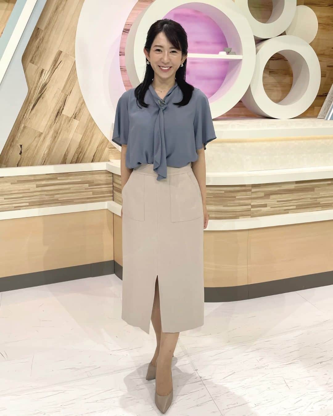 Ksbアナウンサーさんのインスタグラム写真 Ksbアナウンサーinstagram 「👗 「news Park Ksb」の衣装です。 衣装