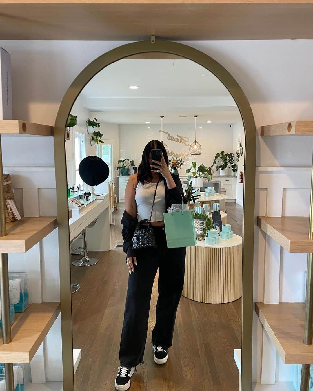 La'Tecia Thomasさんのインスタグラム写真 - (La'Tecia ThomasInstagram)「this n that」6月 ...