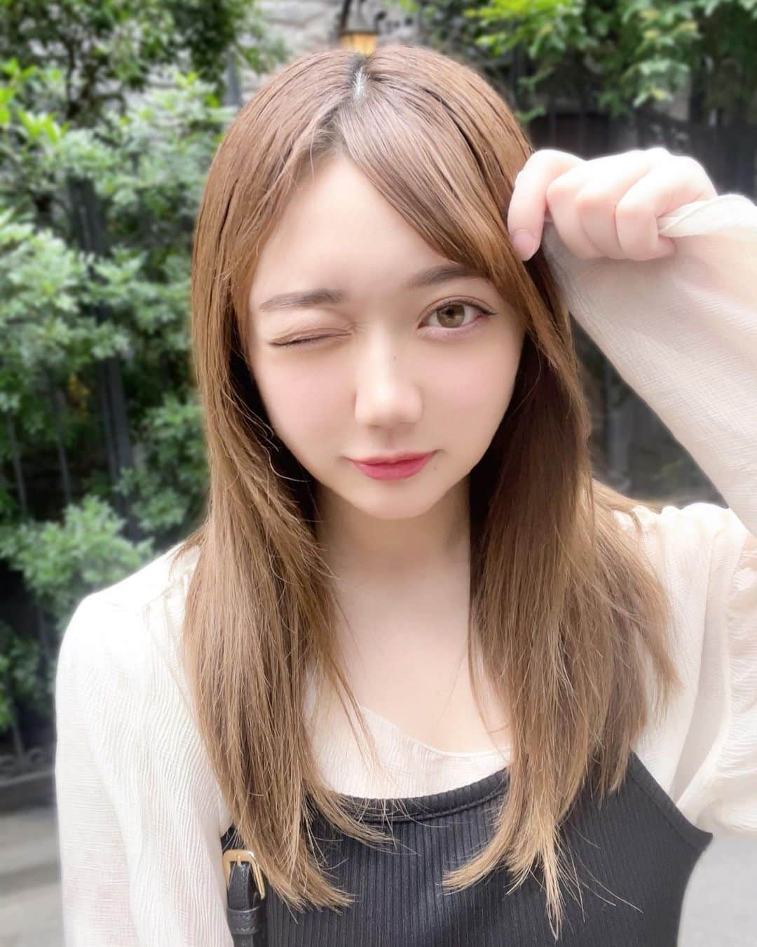 小澤しぇいんさんのインスタグラム写真 小澤しぇいんinstagram 「梅雨の時期になって毎日雨で嫌だね☂️ 小澤季節の変わり目に弱くて