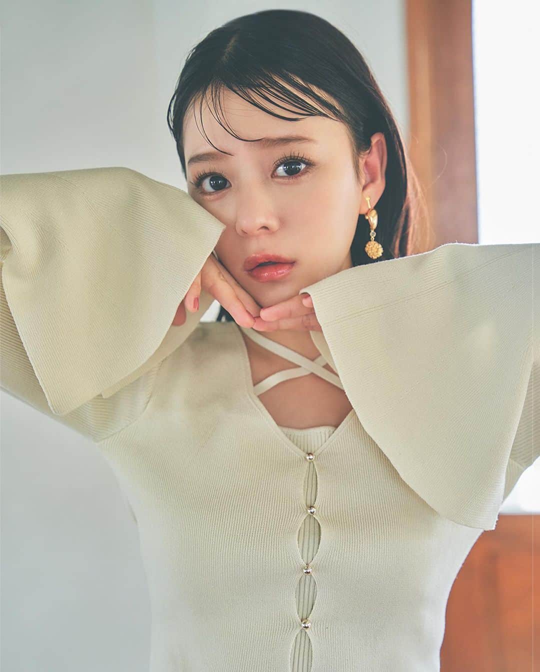 dazzlinさんのインスタグラム写真 - (dazzlinInstagram)「_____Web magazine up date ︎ スライドしてチェック🔍