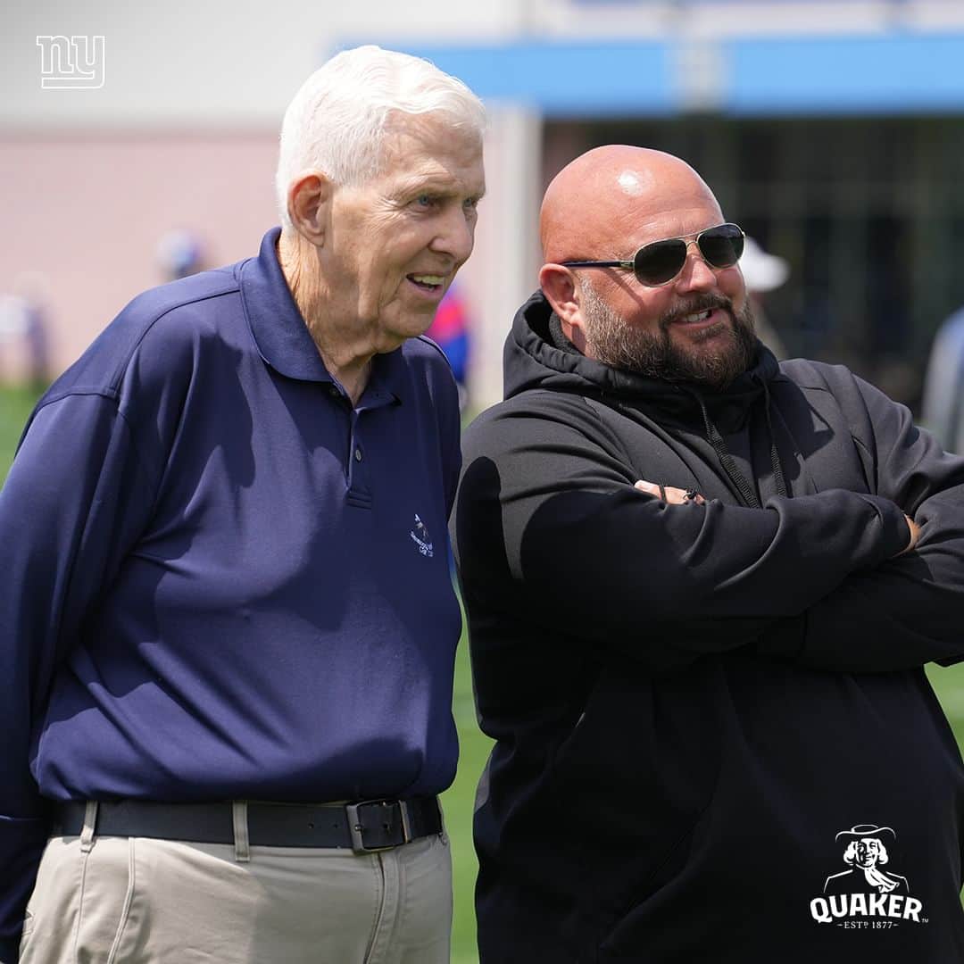 New York Giantsさんのインスタグラム写真 - (New York GiantsInstagram)「The legend ...