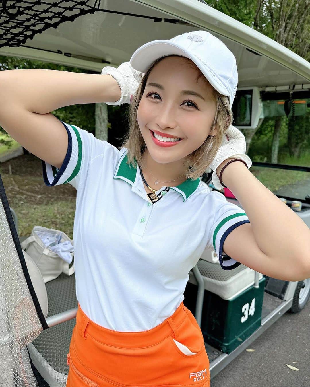 安藤京香さんのインスタグラム写真 - (安藤京香Instagram)「. ミニドライバーおもっきり折れた😂😂 バット折れた時みたいに宙に舞って ...