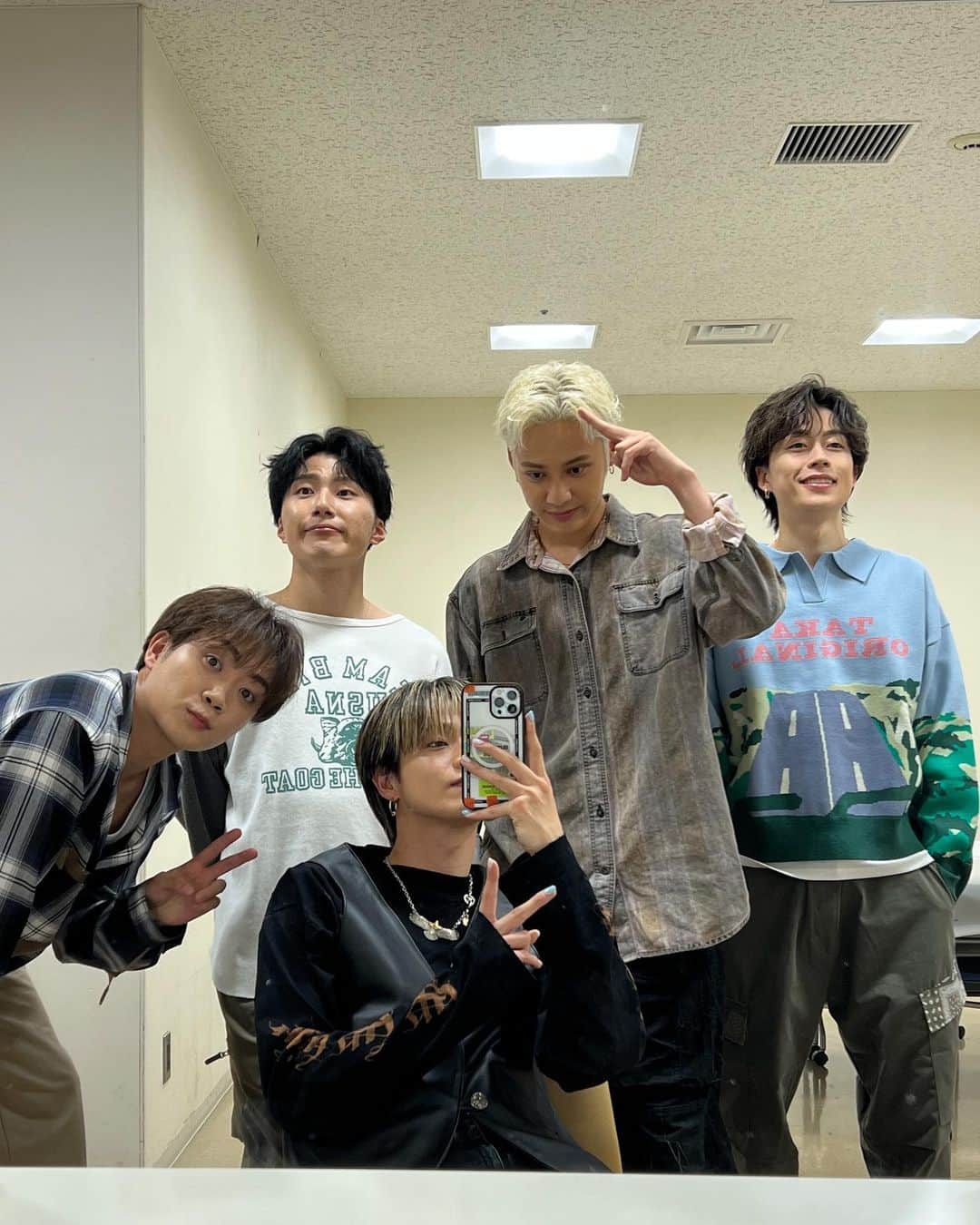 やまとさんのインスタグラム写真 - (やまとInstagram)「 ️💚💙💜🧡 #BB5」6月14日 19時50分 - com.yamato