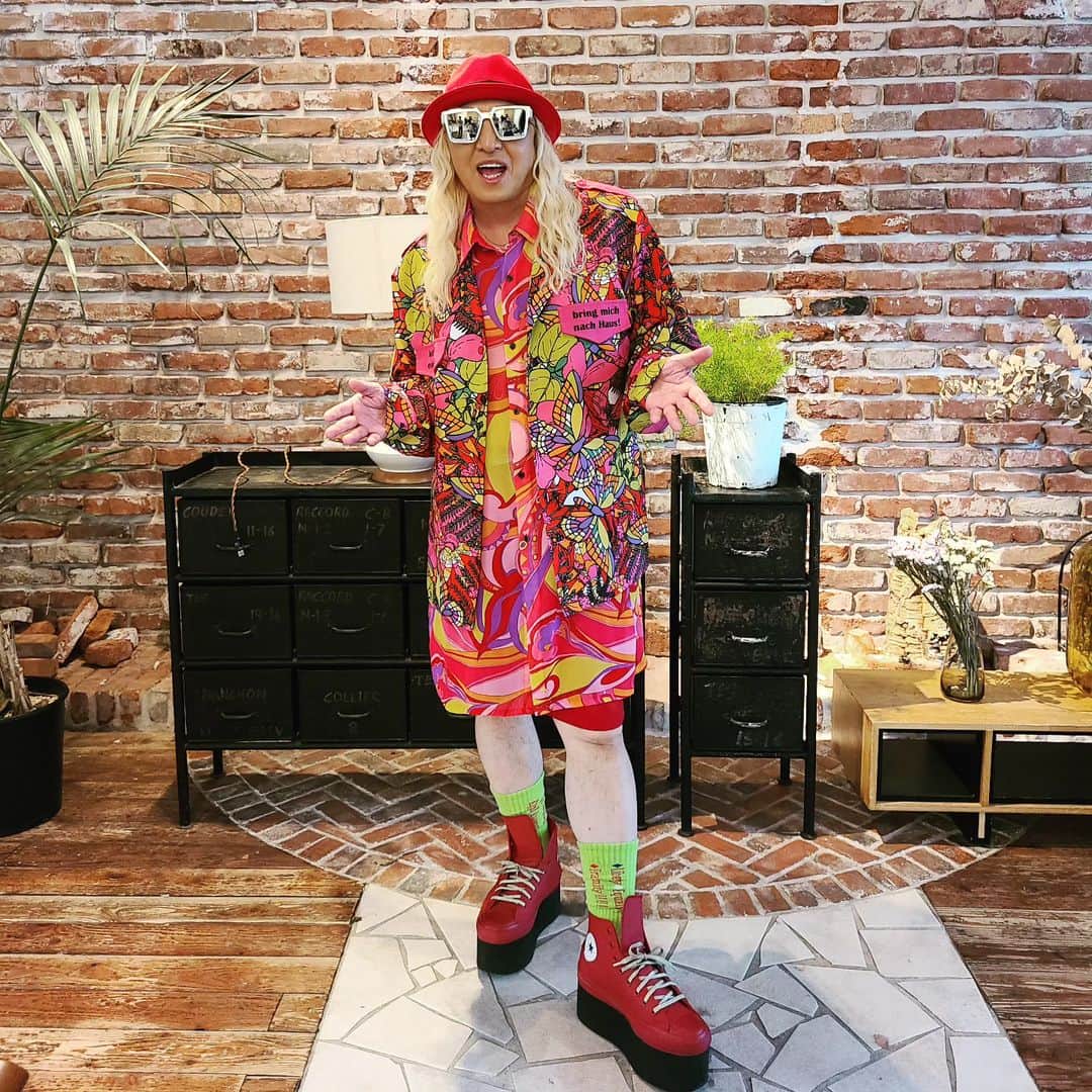 Dj Kooさんのインスタグラム写真 Dj Kooinstagram 「インタビューと撮影でございました！！ スタイリストさんいわく