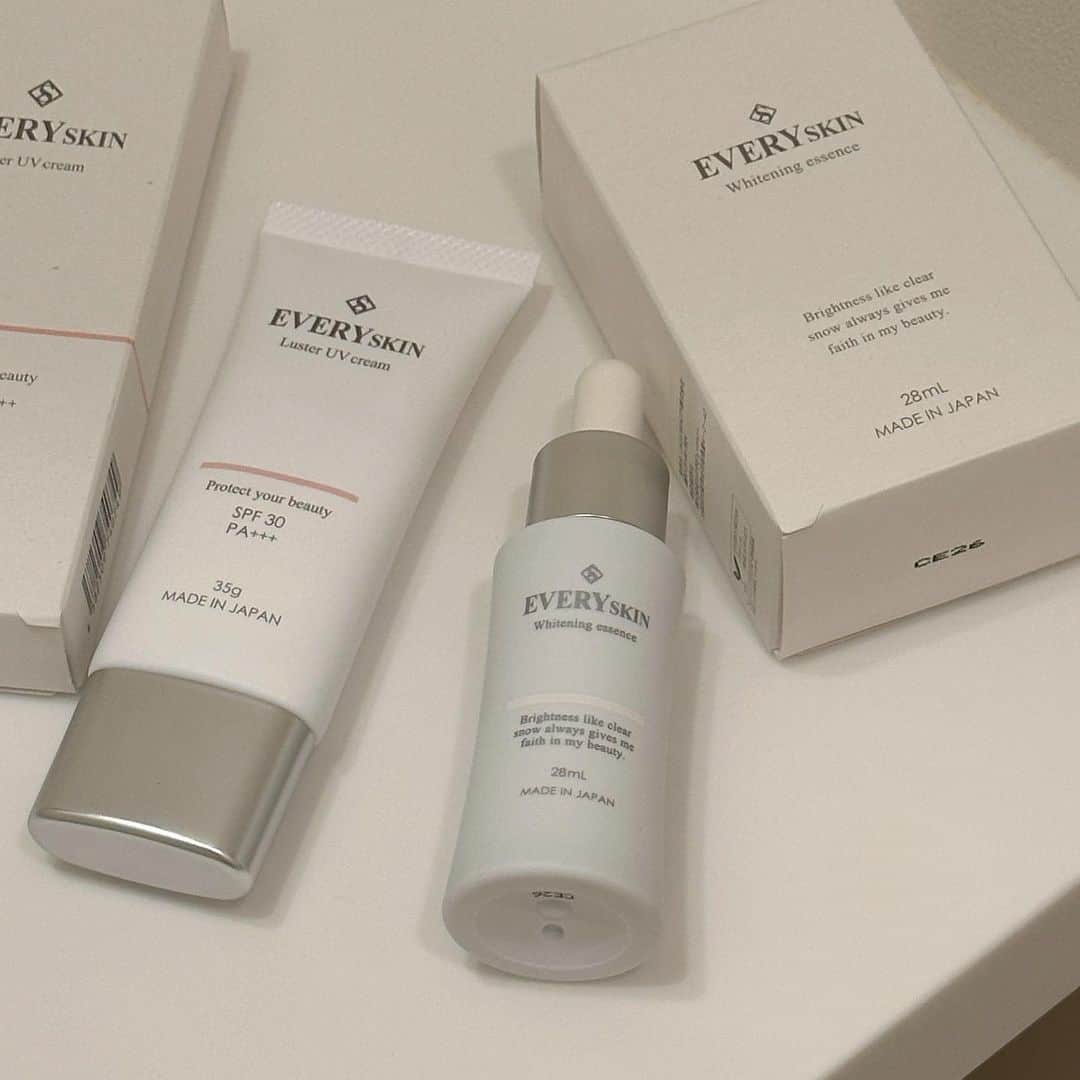 ソン・アミさんのインスタグラム写真 - (ソン・アミInstagram)「☁️ ㅤ 愛用してる @everyskin_official の ...