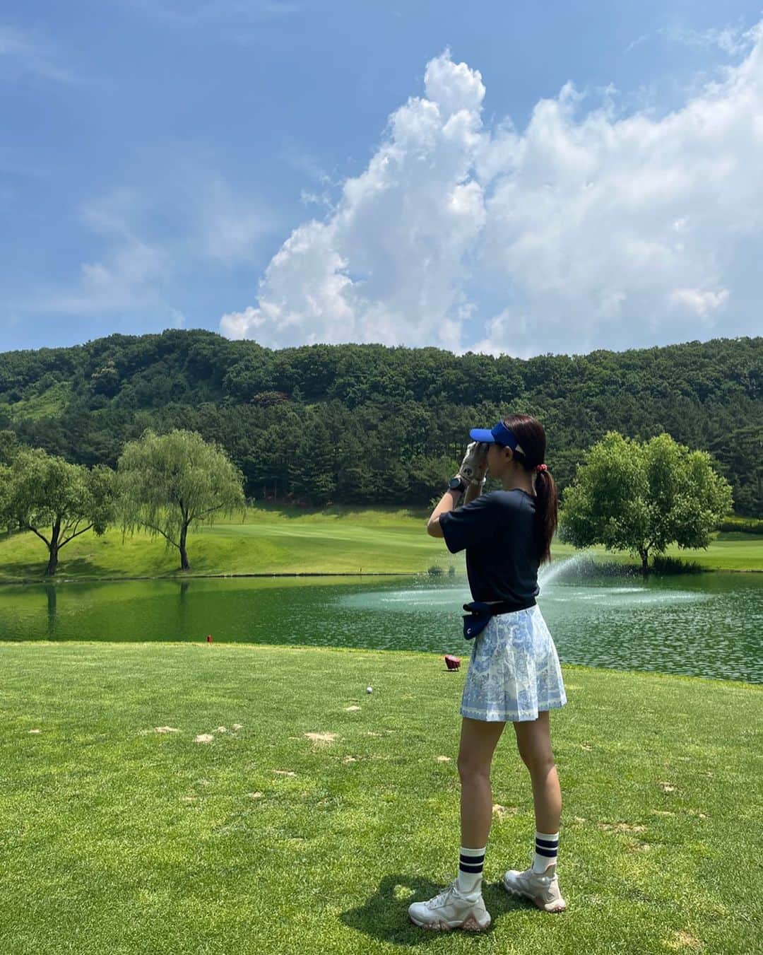 ハン・チェアさんのインスタグラム写真 - (ハン・チェアInstagram)「이 홀 망했다지..??」6月15日 20時15分 ...