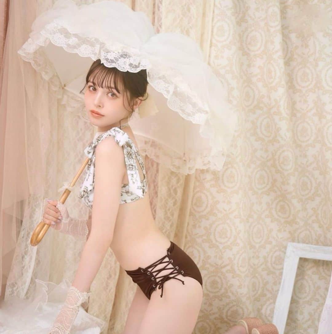加藤ナナさんのインスタグラム写真 - (加藤ナナInstagram)「LARME 057 本日発売🧸♡ @larmemagazine」6月15日 20時24分 - katouchan
