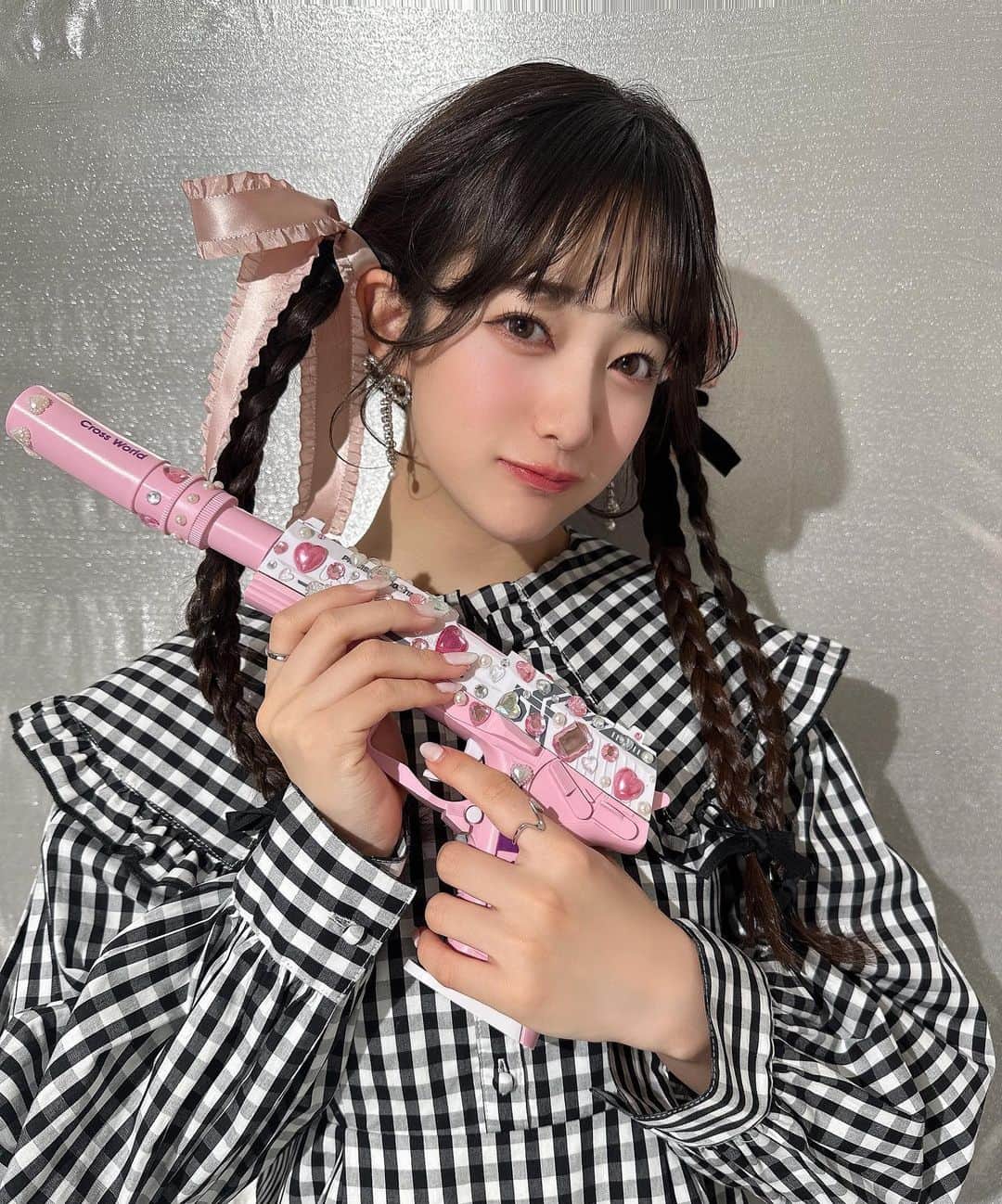 桜木心菜さんのインスタグラム写真 - (桜木心菜Instagram)「本日発売♡⚡︎ #LARME 057に登場しています🎀‪ ͗ ͗‬今回はリボンアレンジヘアだよ🎀♡チェックしてください︎︎ ...