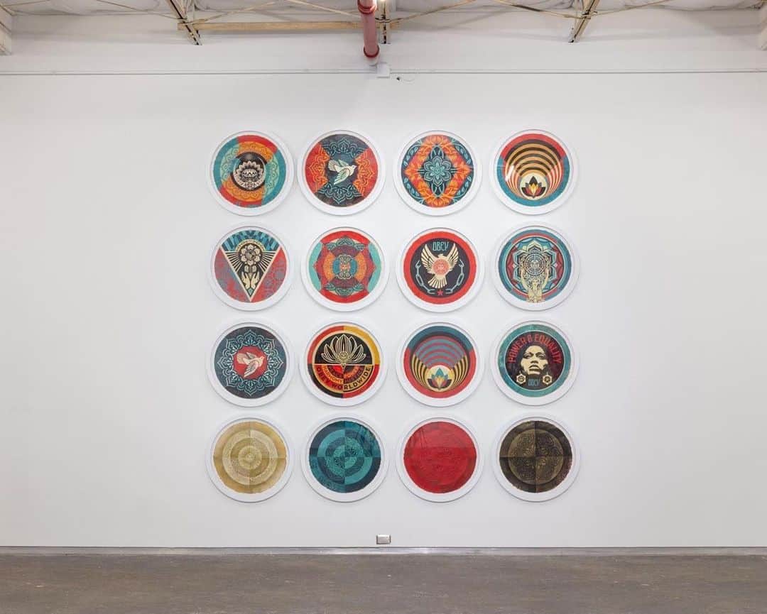 Shepard Faireyさんのインスタグラム写真 - (Shepard FaireyInstagram)「“Backward ...