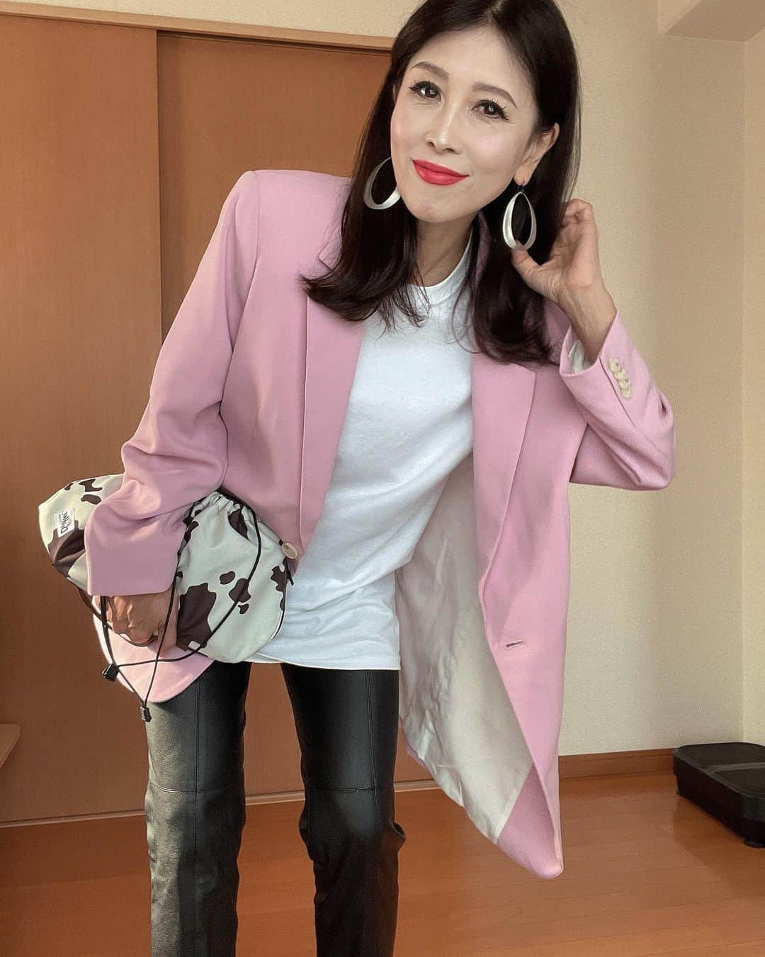 Naoko（なおこ）さんのインスタグラム写真 - (Naoko（なおこ）Instagram)「🐷 🐷 今日は社員 セミナー😀 やっぱりね 何度 ...