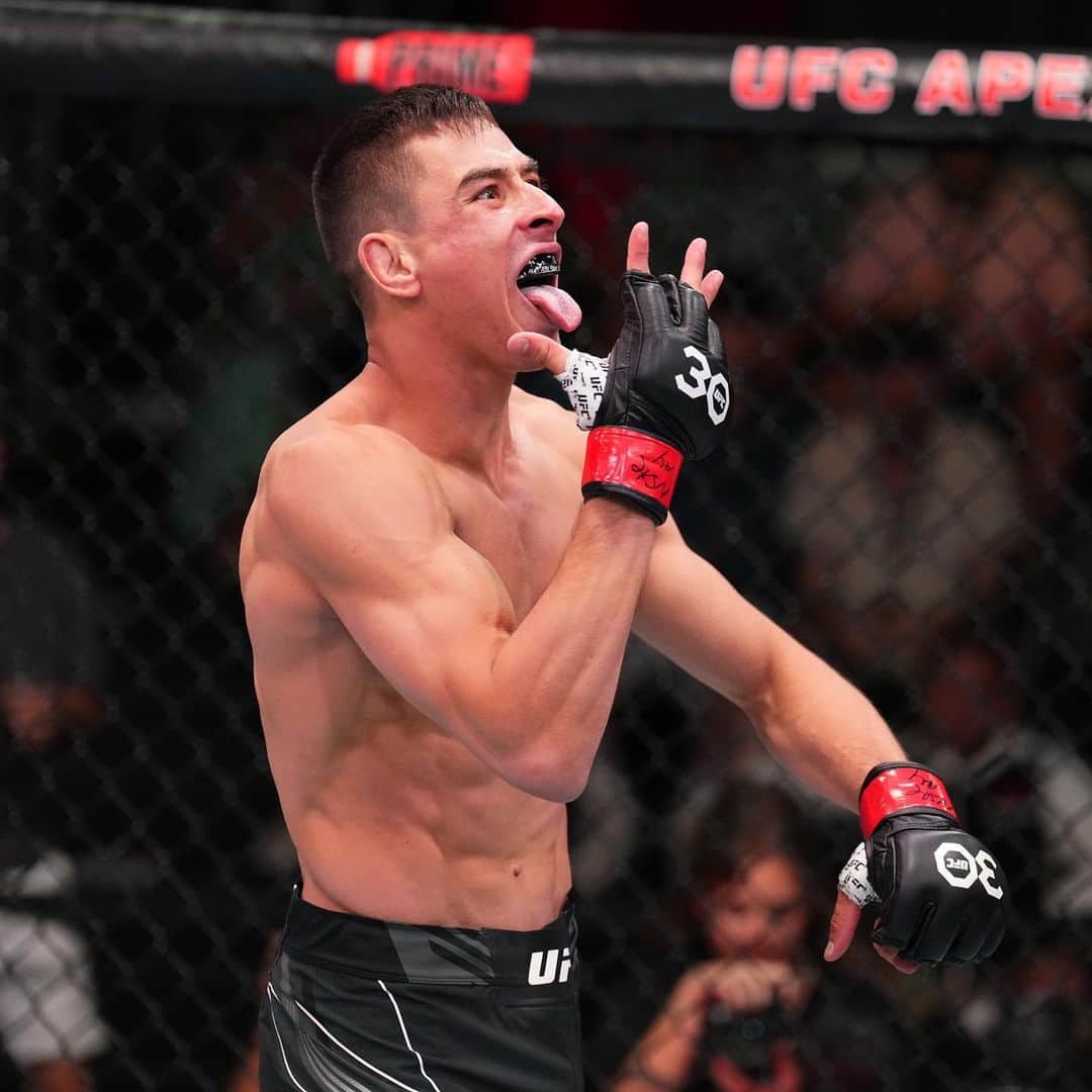 UFCさんのインスタグラム写真 - (UFCInstagram)「Absolute violence whenever @El ...