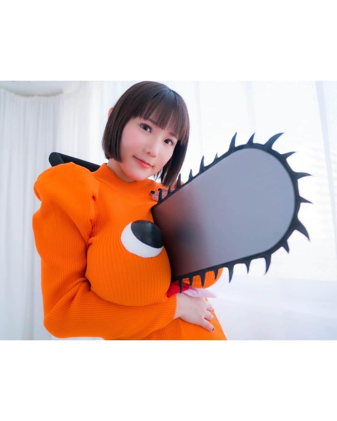 澁谷果歩さんのインスタグラム写真 - (澁谷果歩Instagram)「Been hectically busy... Help me ...