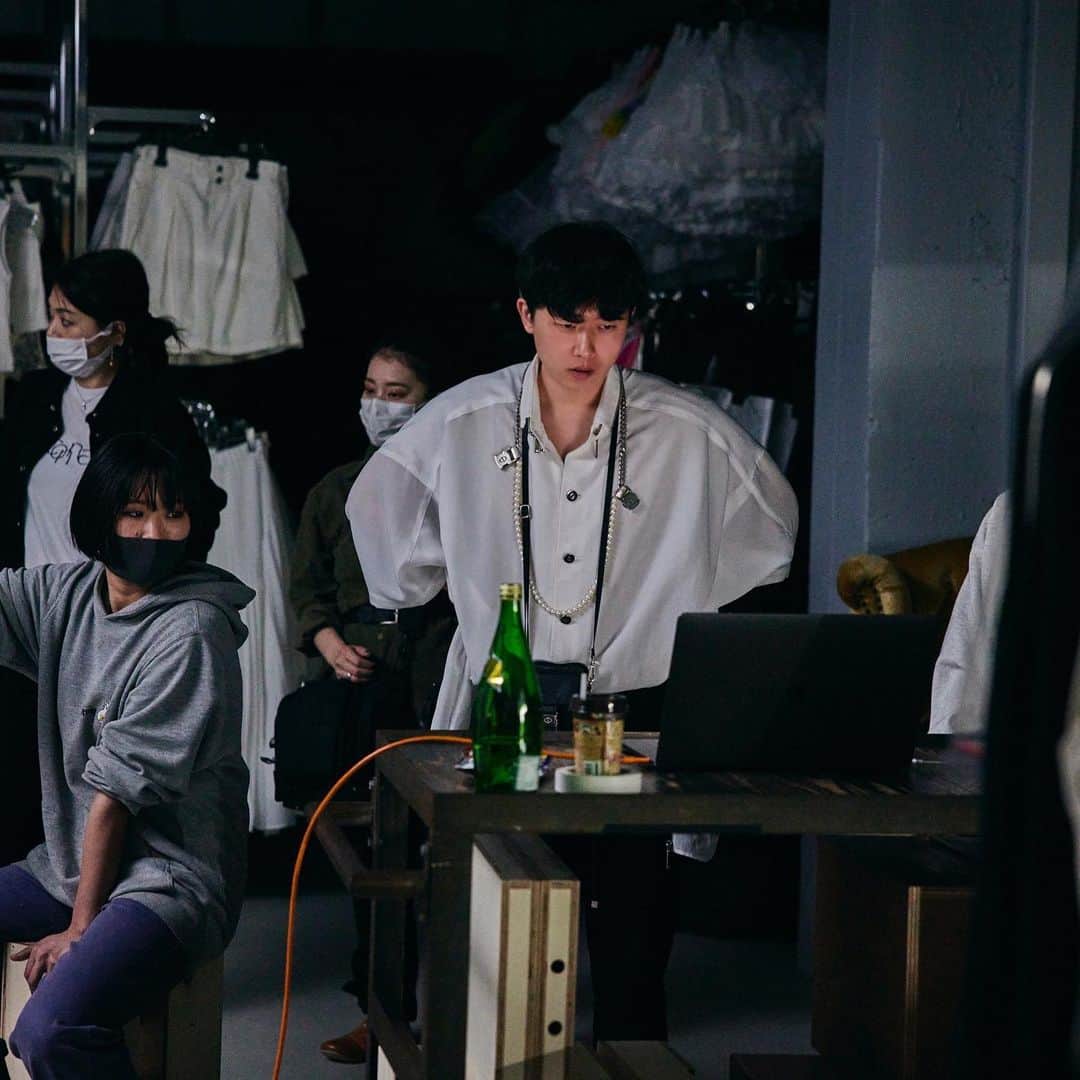 李燦雨さんのインスタグラム写真 - (李燦雨Instagram)「ACUOD by CHANU 23A/W COLLECTION LOOKBOOKの撮影の風景③ photographed ...