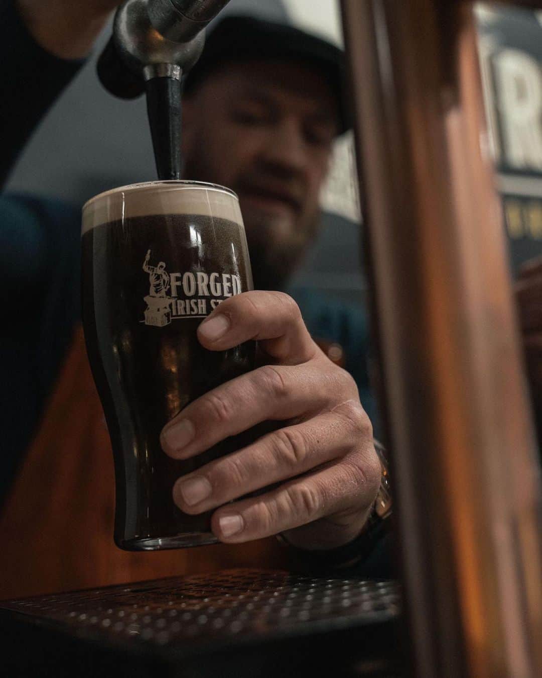コナー・マクレガーさんのインスタグラム写真 - (コナー・マクレガーInstagram)「Forged Irish Stout ☘️ ...