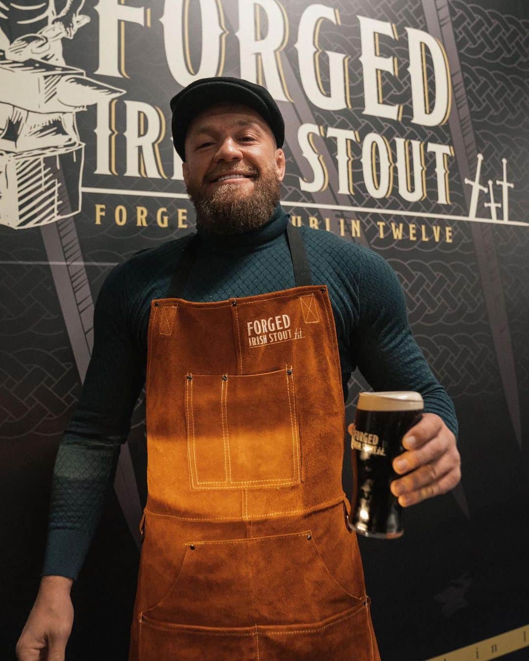 コナー・マクレガーさんのインスタグラム写真 - (コナー・マクレガーInstagram)「Forged Irish Stout ☘️ ...