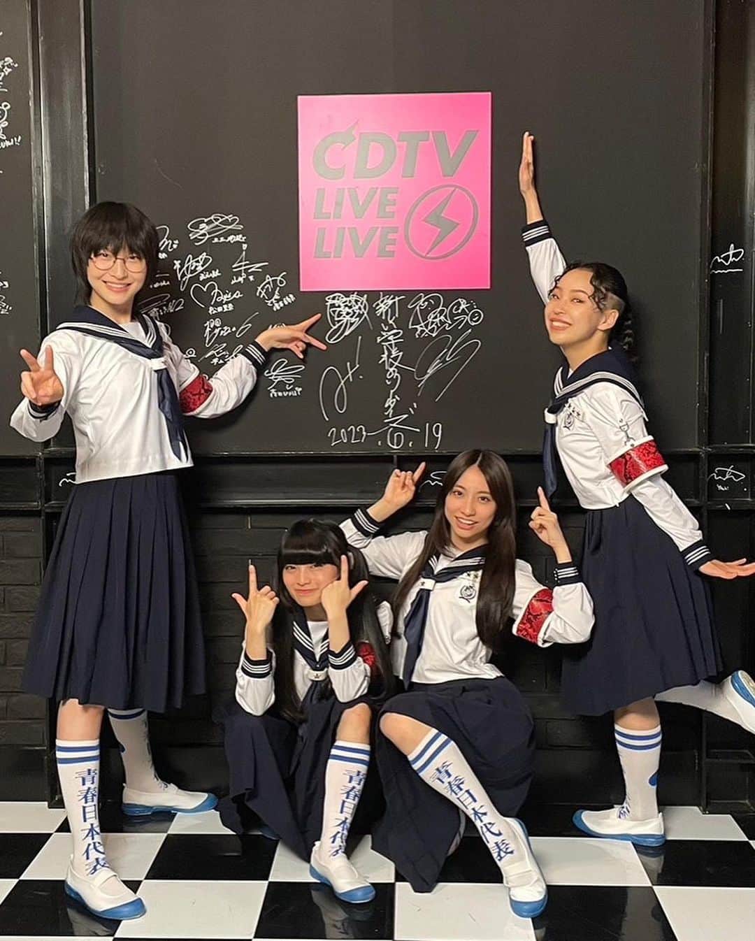新しい学校のリーダーズさんのインスタグラム写真 - (新しい学校のリーダーズInstagram)「TBS #CDTV ライブライブ 2時間 ...
