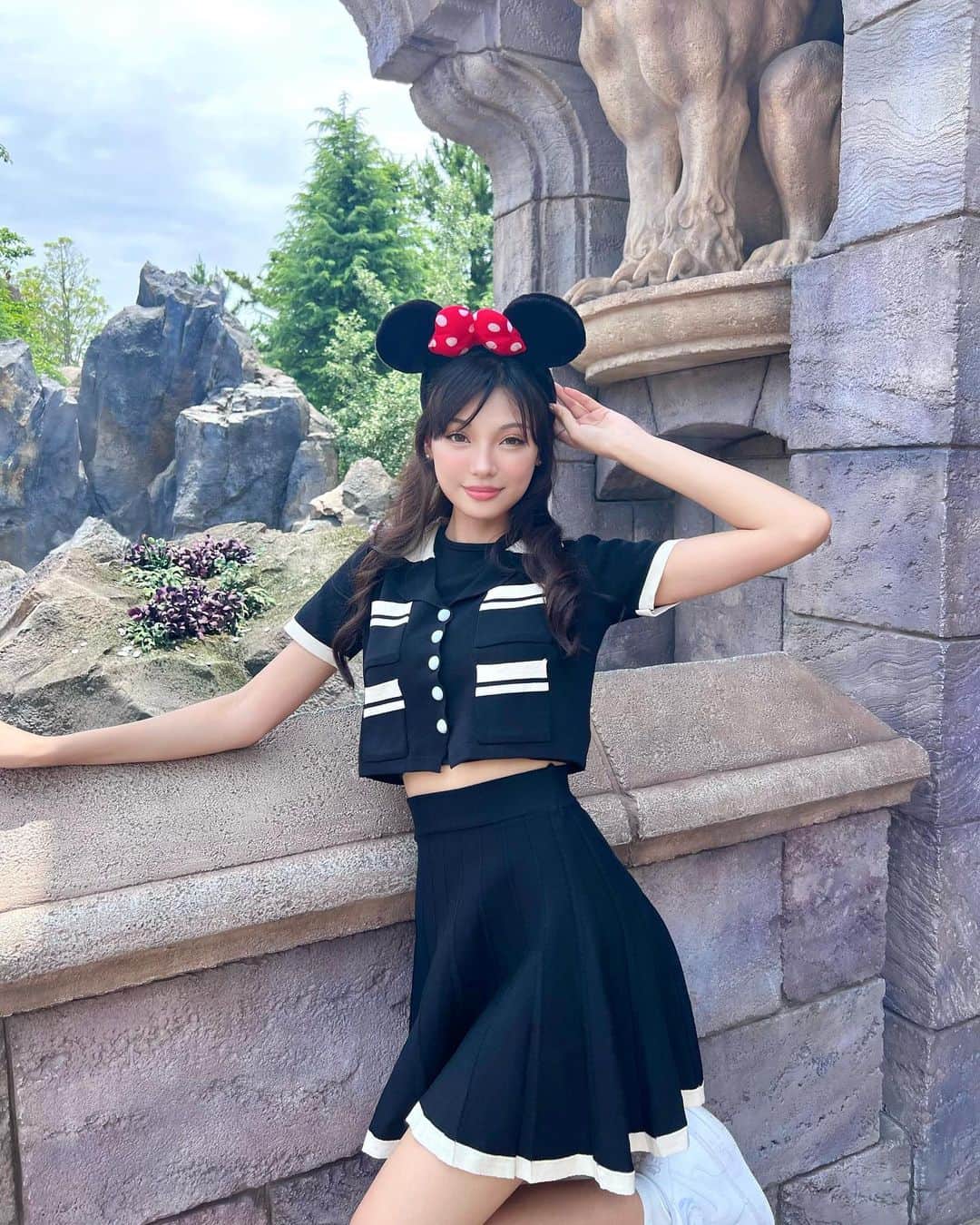 RIANさんのインスタグラム写真 - (RIANInstagram)「今日はディズニーランドに行ってきました🩷🎢 色々なスナック食べました😆 ...