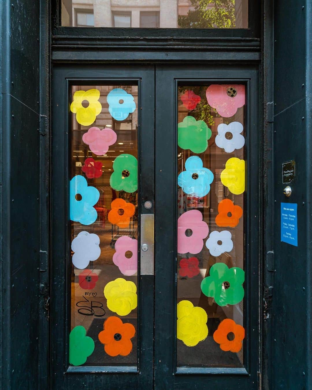 マリメッコさんのインスタグラム写真 - (マリメッコInstagram)「Pride-themed art installations ...