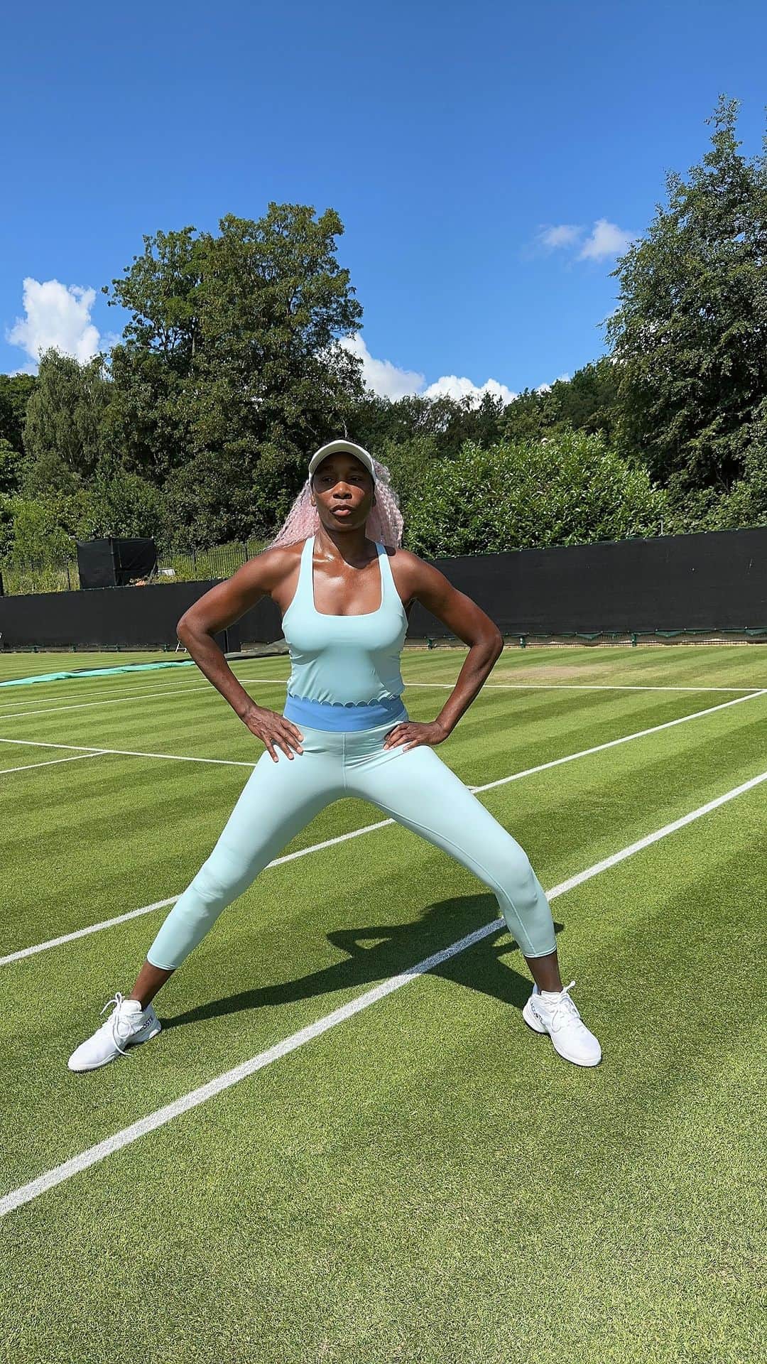 ビーナス・ウィリアムズさんのインスタグラム動画 - (ビーナス・ウィリアムズInstagram)「So much preparation ...