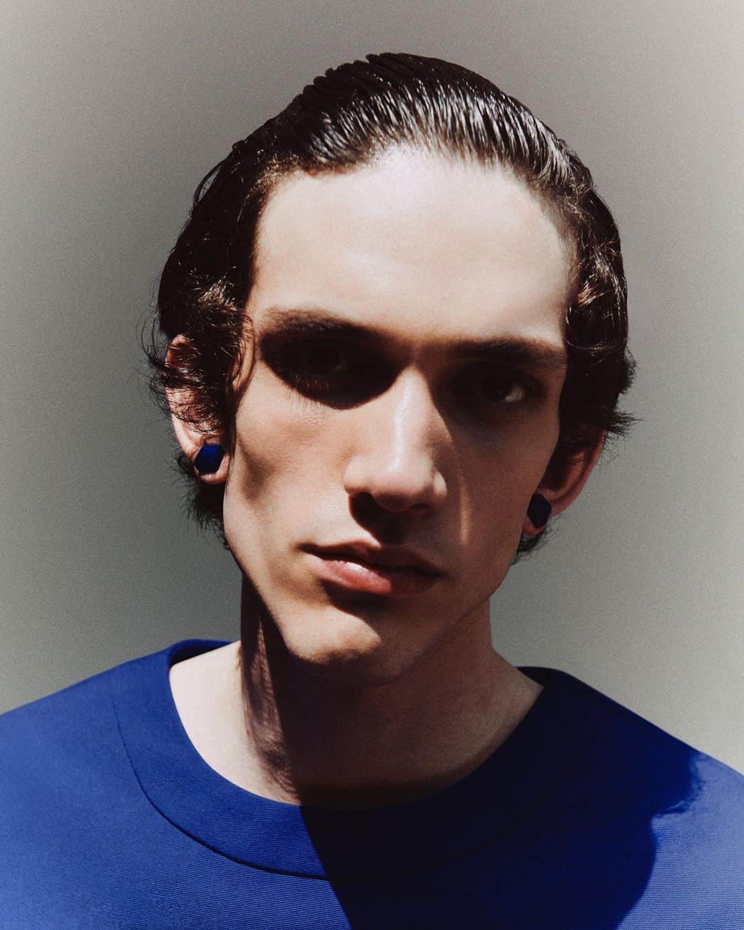 Valentinoさんのインスタグラム写真 - (ValentinoInstagram)「A strength in fragility, a ...