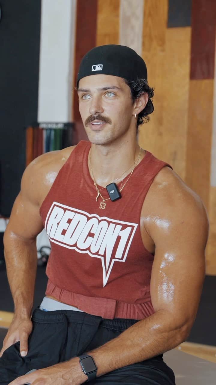 Steven Kellyさんのインスタグラム動画 - (Steven KellyInstagram)「“ @redcon1 Welcomes ...