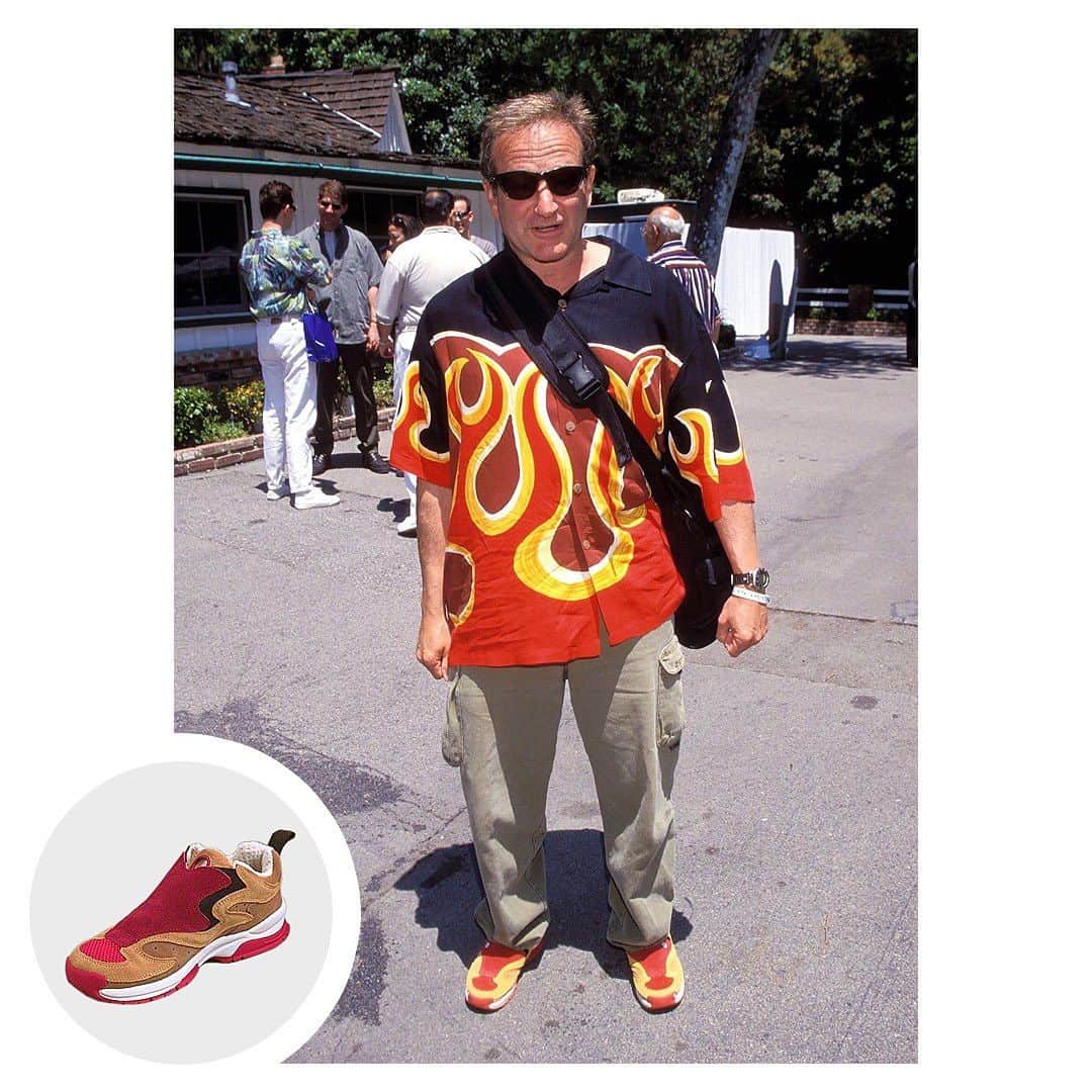HYPEBEASTさんのインスタグラム写真 - (HYPEBEASTInstagram)「@hypebeastkicks: Happy ...