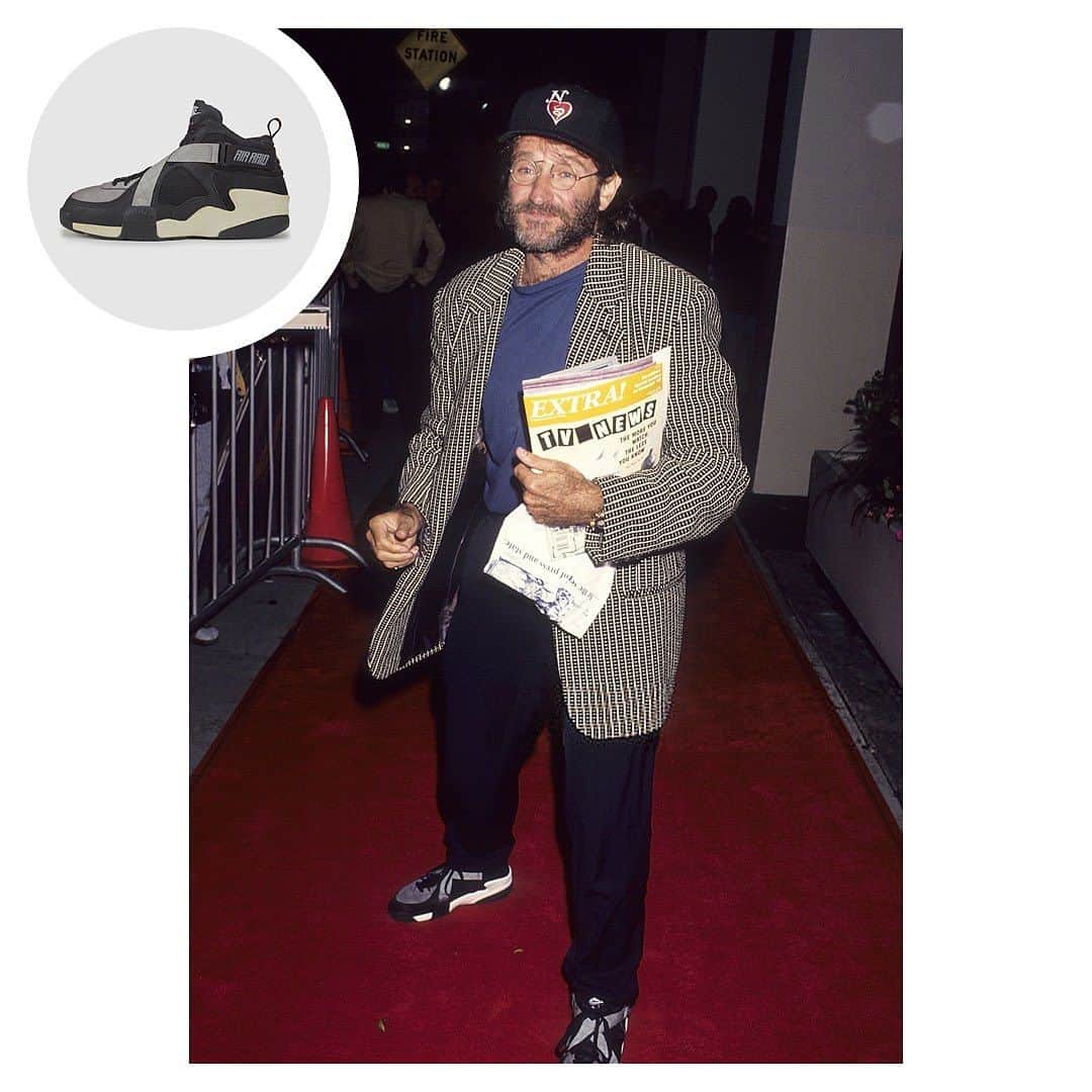 HYPEBEASTさんのインスタグラム写真 - (HYPEBEASTInstagram)「@hypebeastkicks: Happy ...