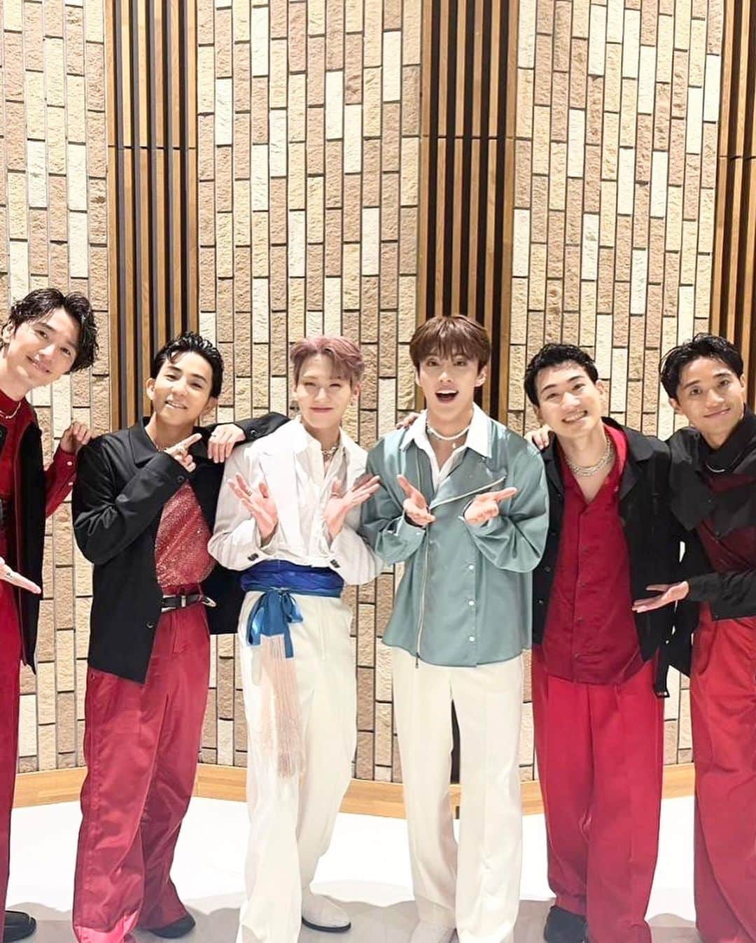 s**t kingzさんのインスタグラム写真 - (s**t kingzInstagram)「改めて「音楽の日」「Luckey Fes」と、ありがとうございました！ 「音楽の日」では、 『No ...