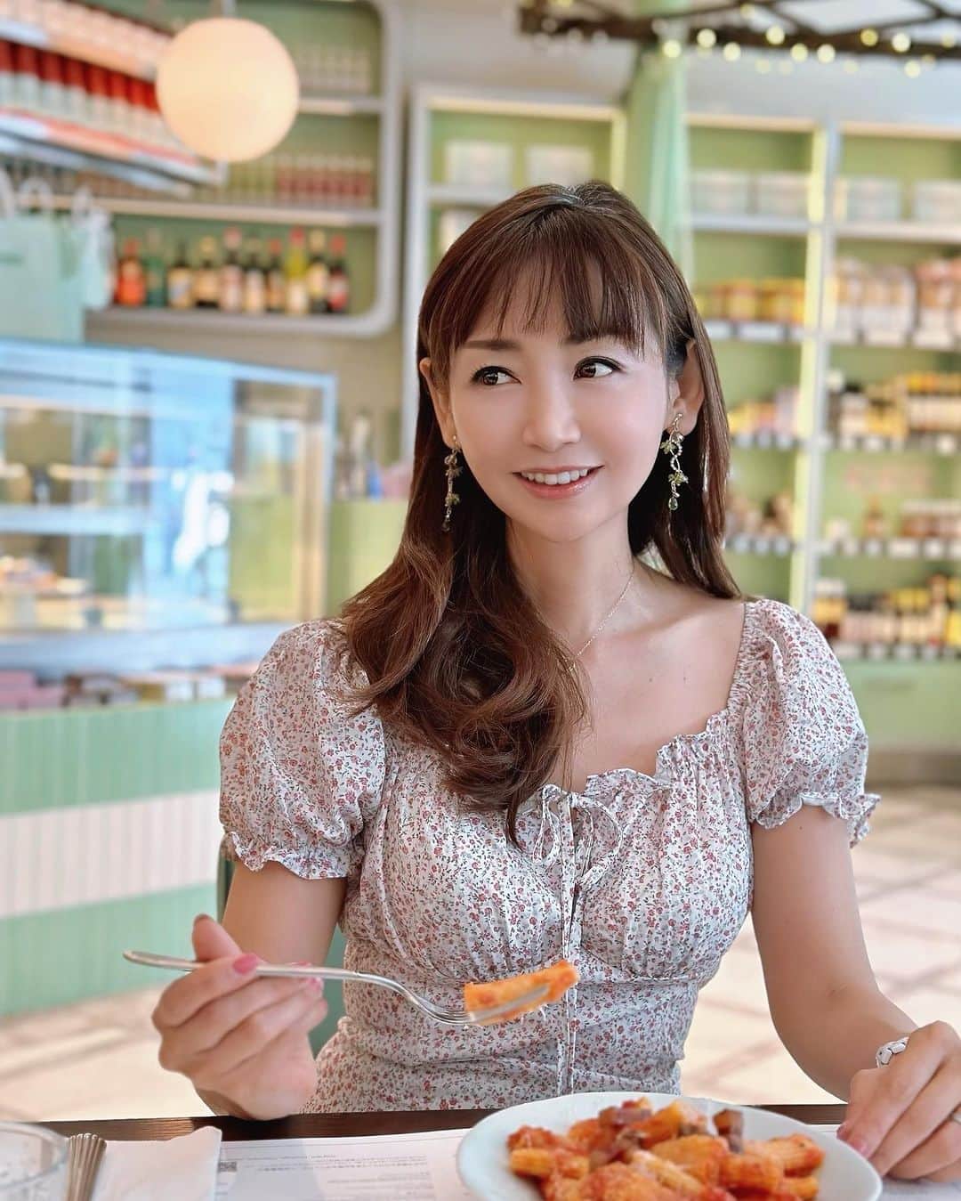 長谷川夕希子さんのインスタグラム写真 - (長谷川夕希子Instagram)「@m_labo_beautysalon 新宿店で ハーブ ...