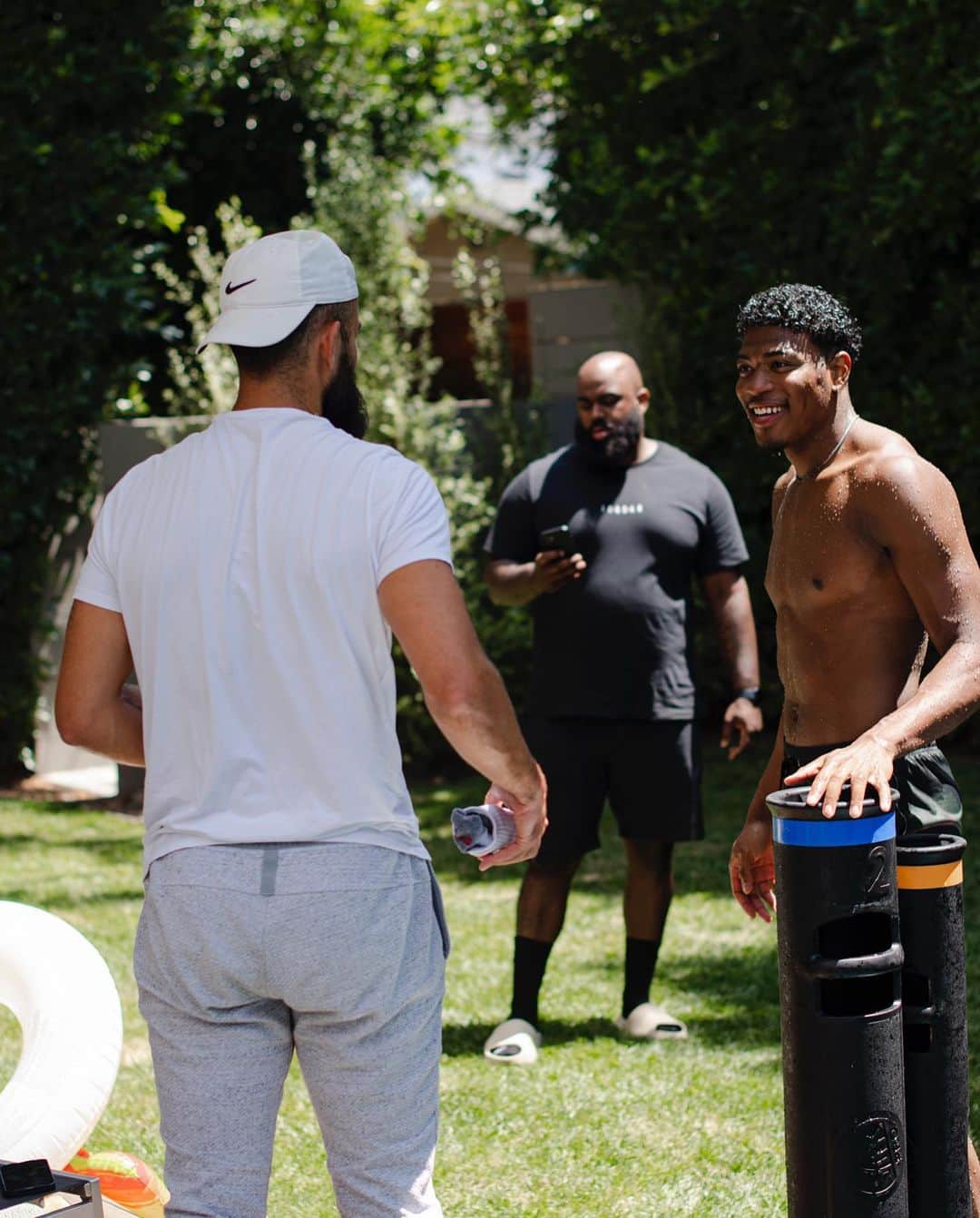 八村塁さんのインスタグラム写真 - (八村塁Instagram)「He said “it’s a recovery day” 😂🤷🏽‍♂️ @jaredwilson.performance」7 ...