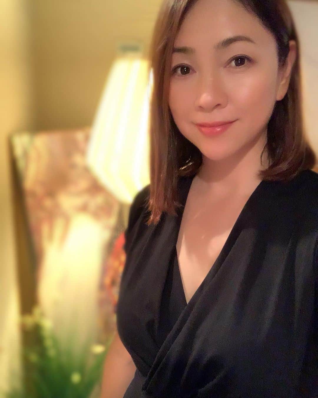 田中悦子さんのインスタグラム写真 - (田中悦子Instagram)「こんばんは ️ お疲れ様です ️ #ブラックワンピース」7月19日 20時26分 - etsuko.reborn25