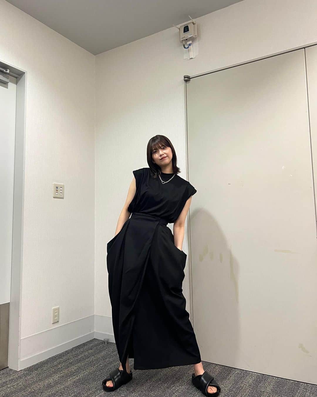 渡邉理佐さんのインスタグラム写真 渡邉理佐instagram 「🖤👀」7月20日 19時27分 Risawatanabe