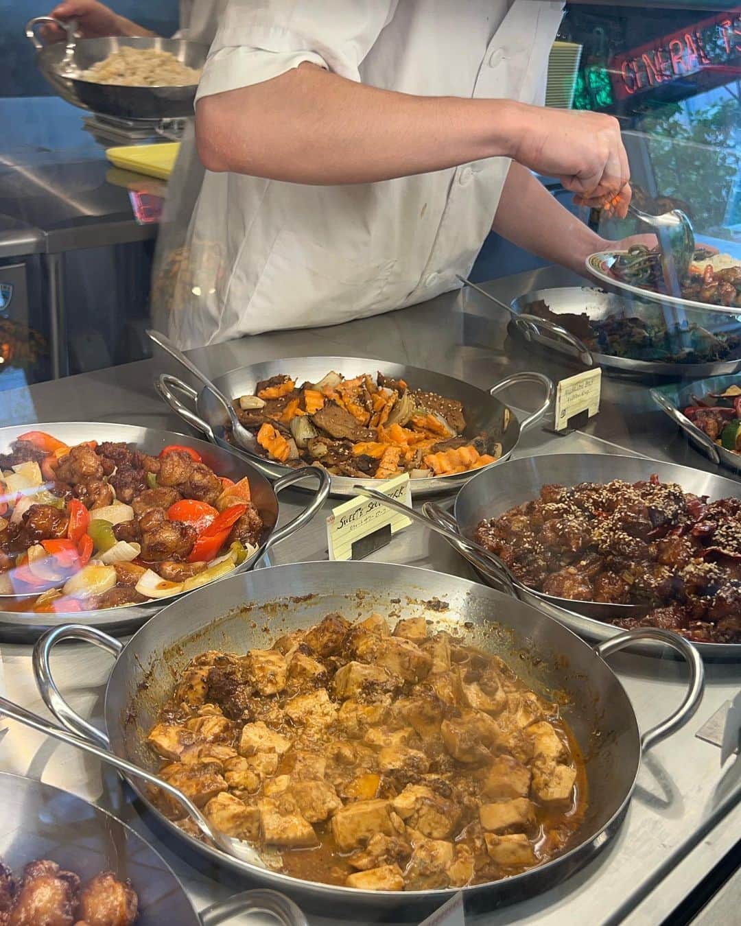 鈴本美愉さんのインスタグラム写真 - (鈴本美愉Instagram)「@muleau_official 来週の28日から下北沢の(tefu ...