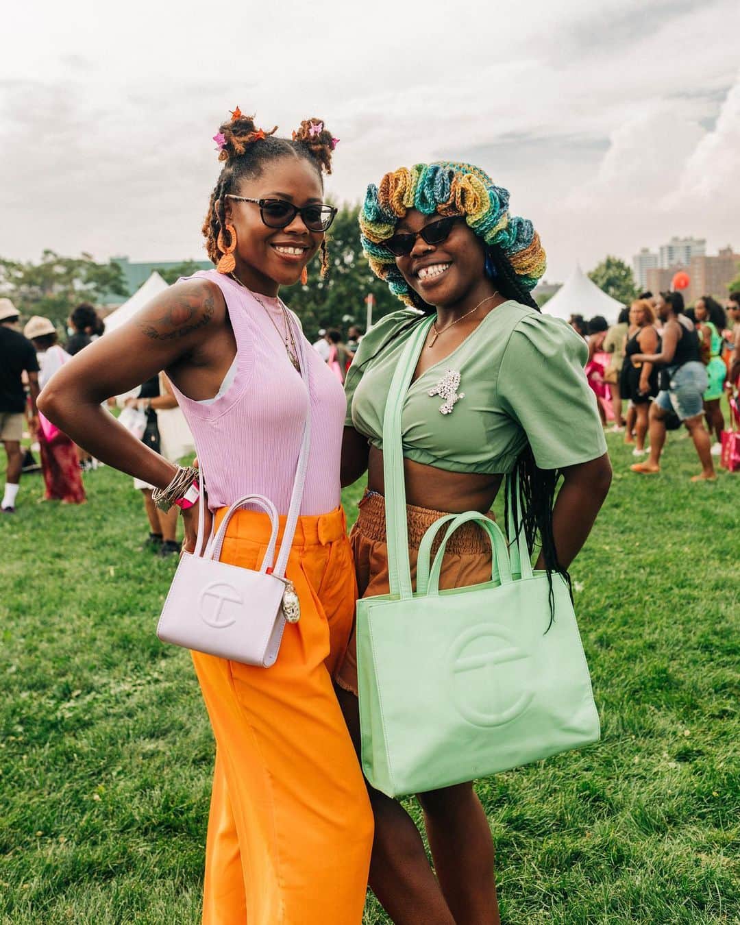 ニューヨーク・タイムズさんのインスタグラム写真 - (ニューヨーク・タイムズInstagram)「At Curlfest, an ...