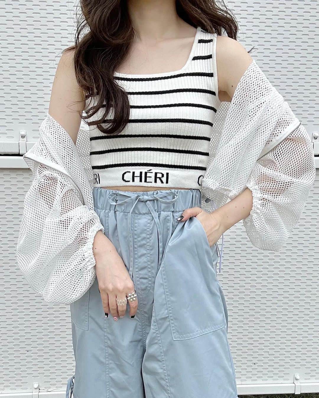 GRLさんのインスタグラム写真 - (GRLInstagram)「【👆画像をタップすると購入できるよ👆】 #outfit #ootd #outfitoftheday #girl #girls ...