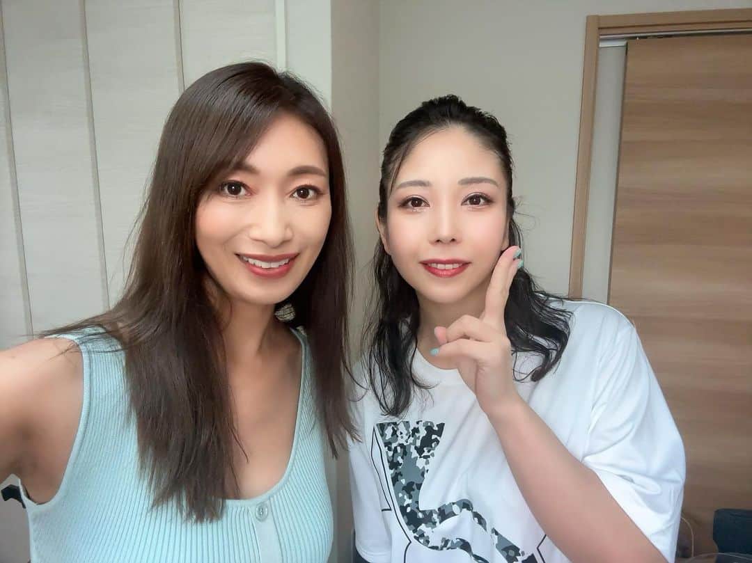 小早川怜子さんのインスタグラム写真 小早川怜子instagram 「神ユキちゃんに会えた🩵 金曜日18時は オンリーファンズ動画アップの日🥰 お楽しみに〜🩵