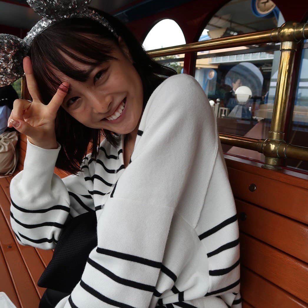 大友花恋さんのインスタグラム写真 - (大友花恋Instagram)「発売中のanan2357号「ディズニーと映像エンタメ最前線」特集にて、大好きなディズニー作品について語っております ...