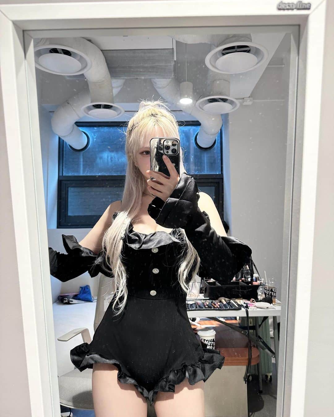 オ・ジウンさんのインスタグラム写真 - (オ・ジウンInstagram)「🖤🩶🖤 잘쟈」7月22日 2時01分 - gini_s2_