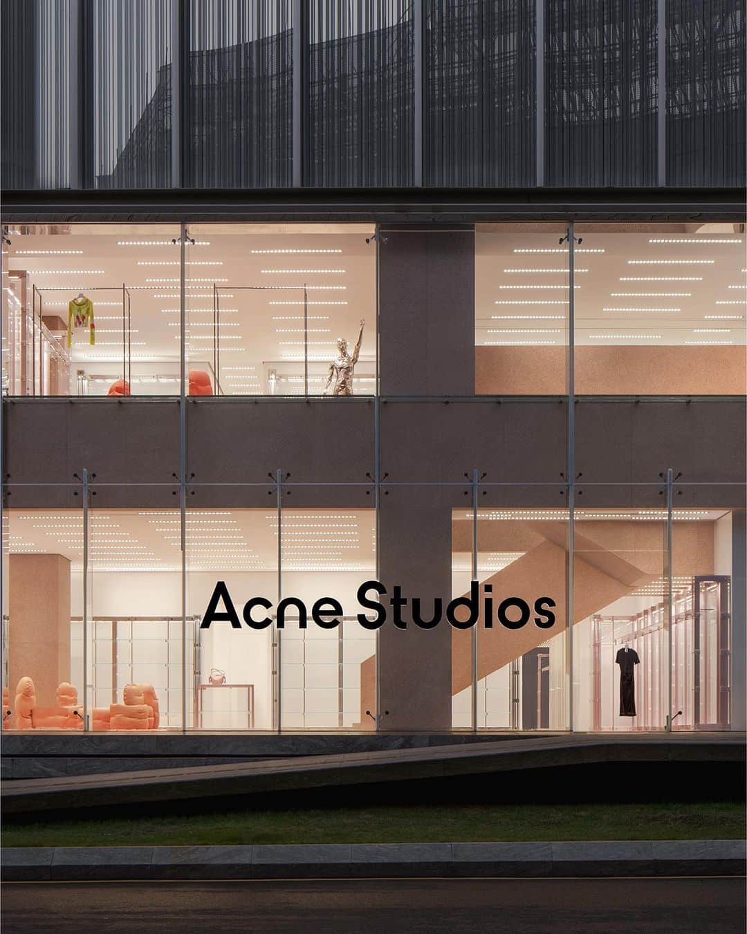 Acne Studiosさんのインスタグラム写真 - (Acne StudiosInstagram)「A monumental architectural language in ...