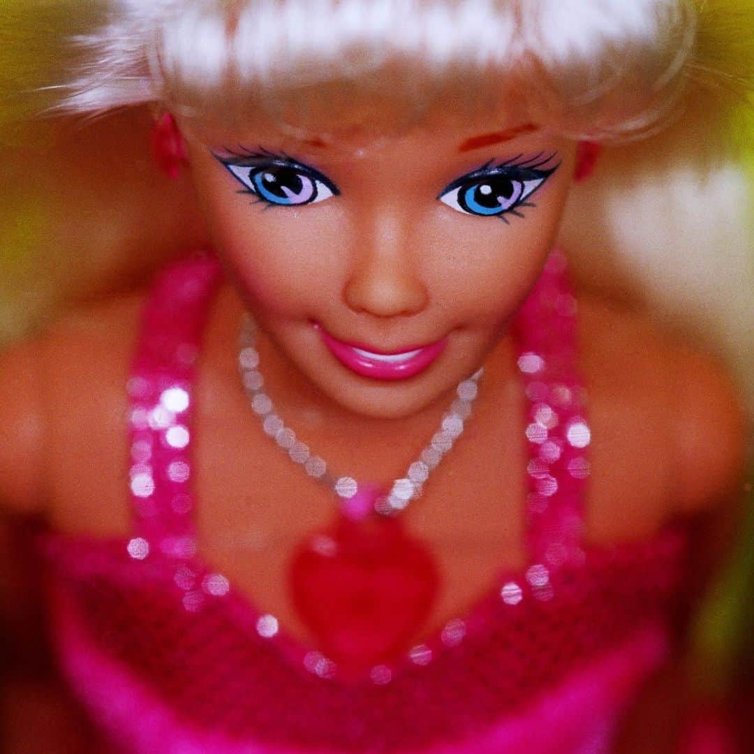 Magnum Photosさんのインスタグラム写真 - (Magnum PhotosInstagram)「In a Barbie world ...
