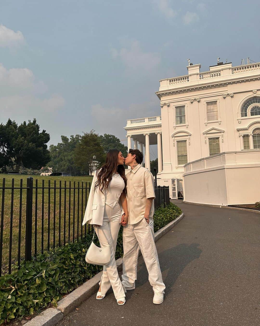 フランキーさんのインスタグラム写真 - (フランキーInstagram)「Mr & Mrs president 2030」6月28日 6時17 ...