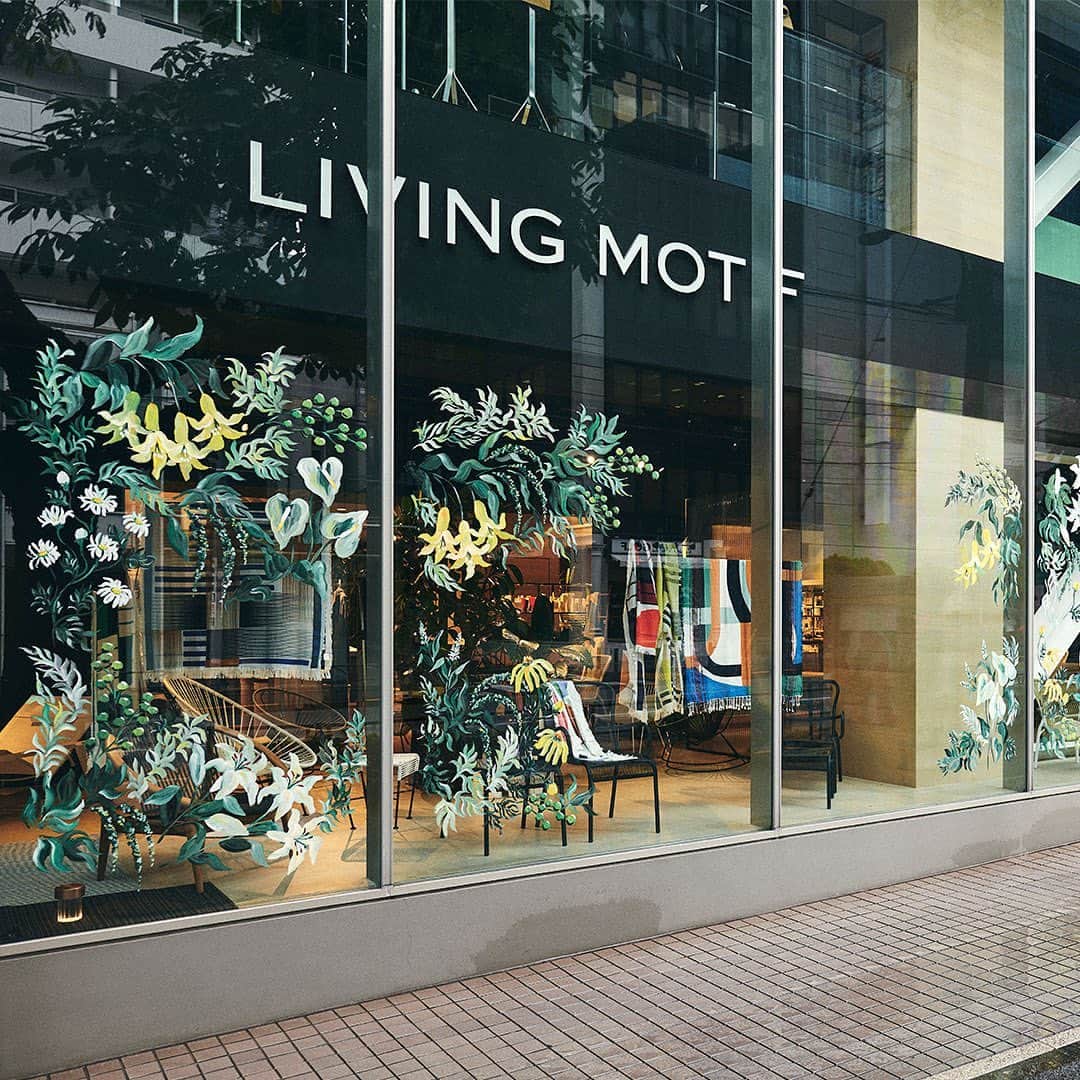LIVING MOTIFさんのインスタグラム写真 - (LIVING MOTIFInstagram)「. TOLIGHTデザイナーの青山明生 ...
