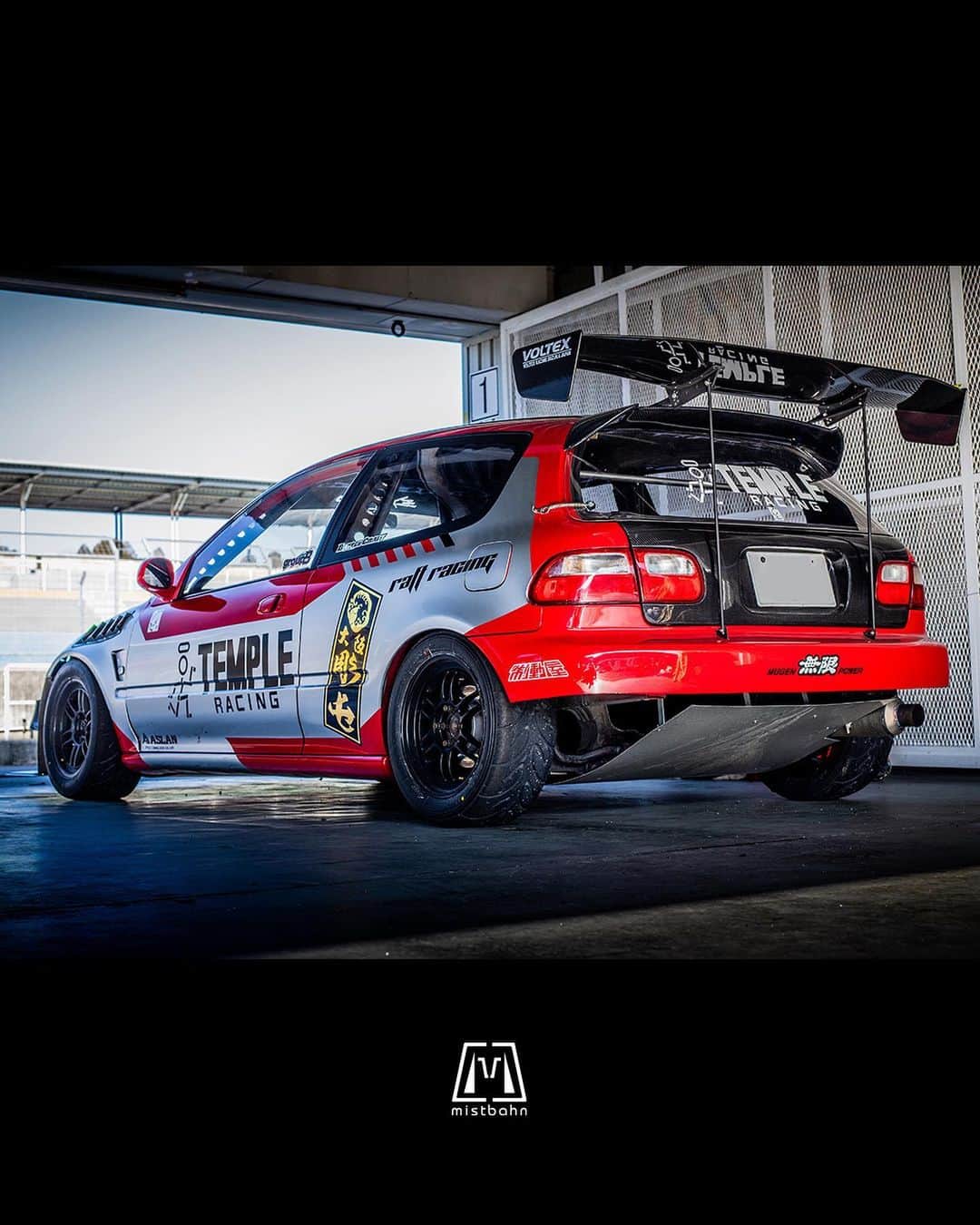 mistbahnさんのインスタグラム写真 - (mistbahnInstagram)「_ Temple Racing | RAFT ...